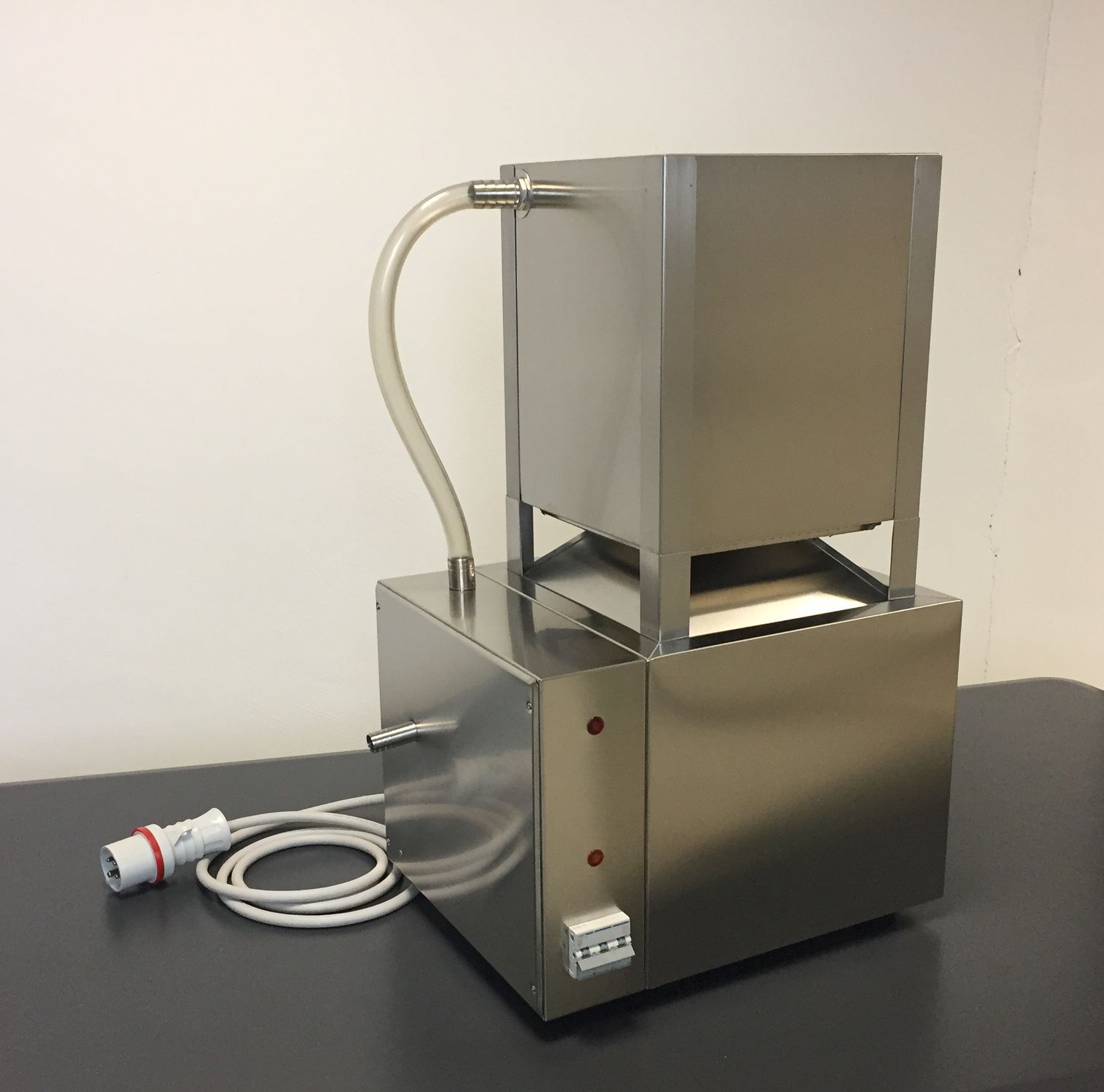 Destilador de agua de laboratorio - D10T - ENRICO BRUNO SRL