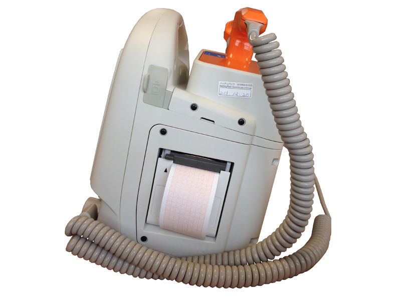 Desfibrilador externo semiautomático / con monitores de ECG y SpO2 / bifásico - cardiolife TEC ...