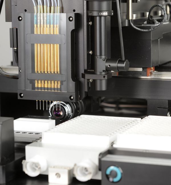 Dispensador de medios automatizado / para investigación y desarrollo / de laboratorio / compacto ...