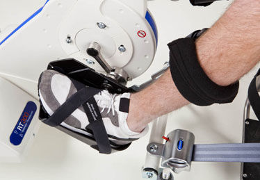Pedaleador de ejercicio piernas - RT300-SL - Restorative Therapies ...