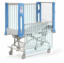 Cama pediátrica - Todos los fabricantes de dispositivos médicos