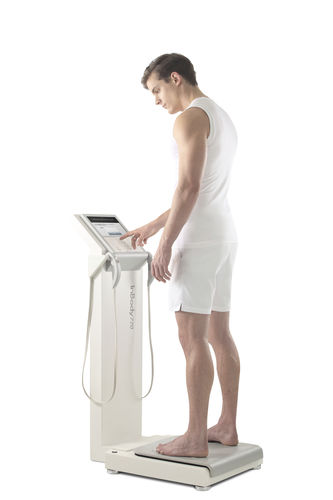 Analizador de la composición corporal por bioimpedancia - InBody 770 - InBody - para la medición ...